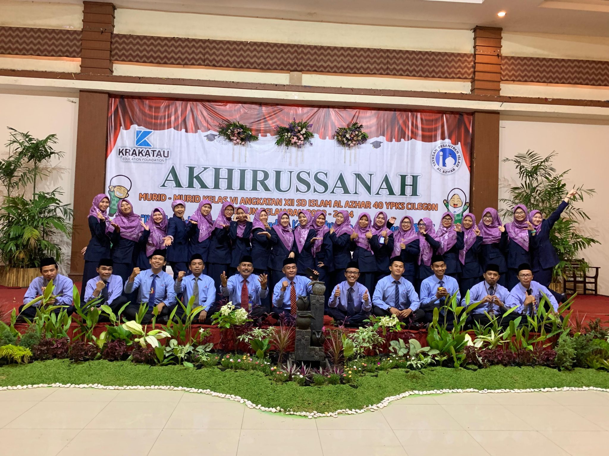 WISUDA KELAS 6 ANGGATAN KE-12 – SDI Alazhar 40 YPKS